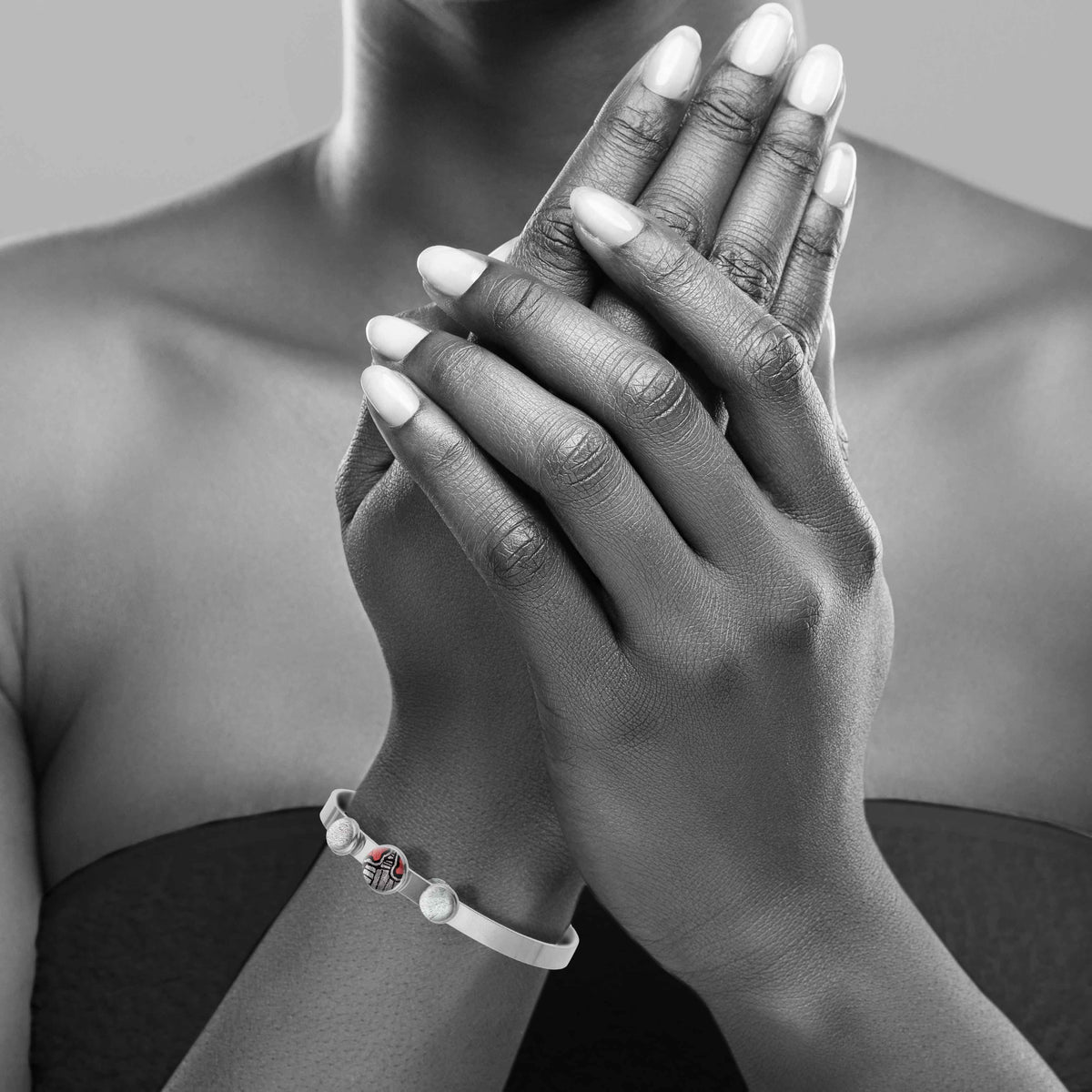 AMELIA SILVER AND RED Adjustable Open Bangle - Warlukurlangu ...